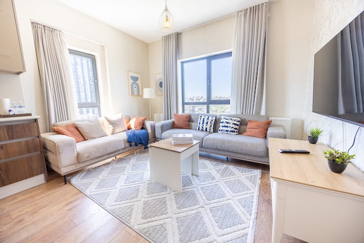 Stylish & Warm 1br Apartment With City View - İstanbul
