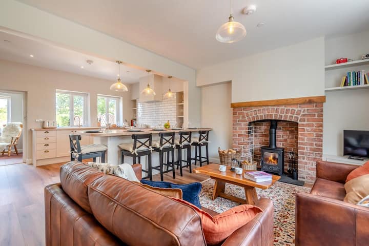 3 Bed In Hay-on-wye (Oc-t45450) - Hay-on-Wye