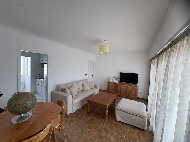Apartamento Con Terraza En Punta Carretas - Montevideo
