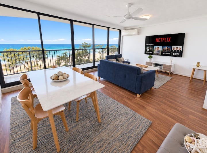 2 Bed 2 Bath Seaside Retreat - Surfers Paradise - Surfers Paradise