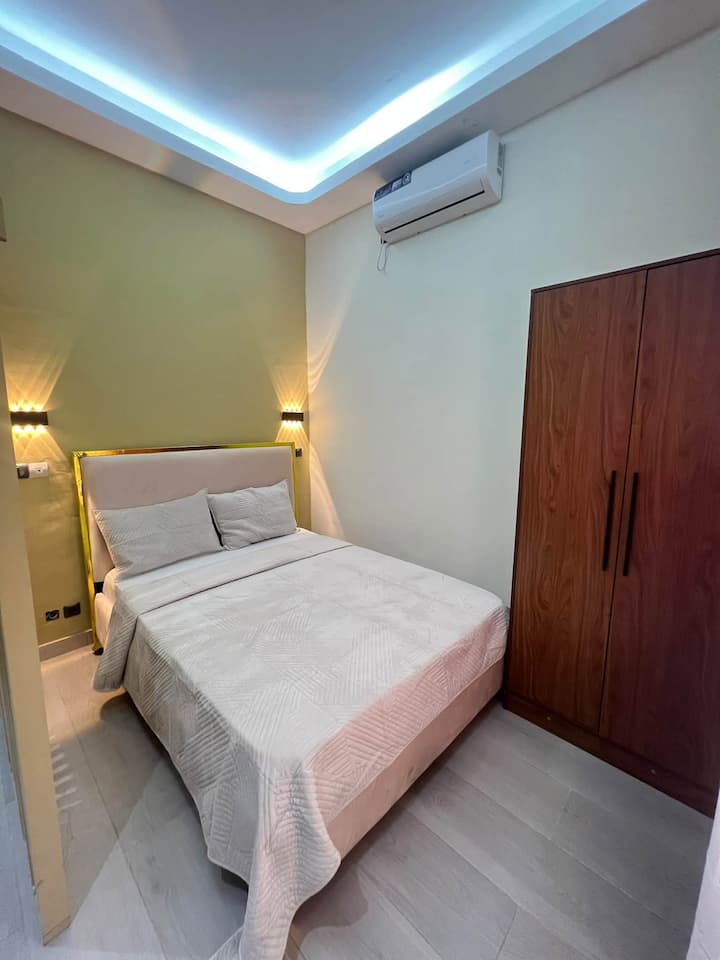 Studio Moderne Et Compact - Brazzaville