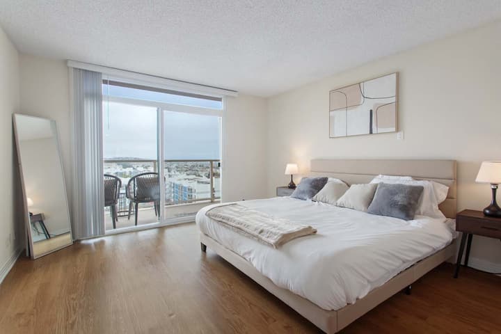 Marina Edge | Bright 1br/1ba Condo By The Beach - Marina del Rey, CA