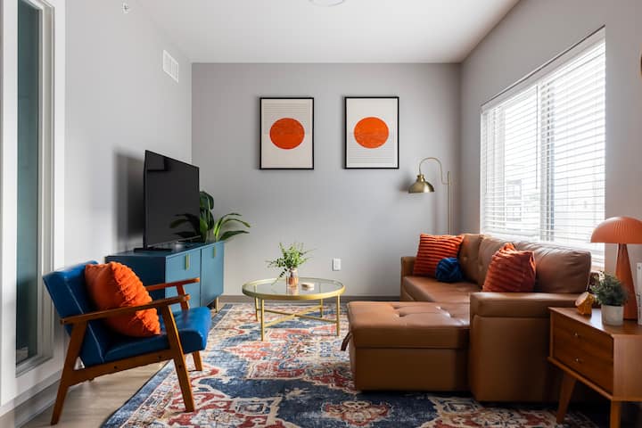 Modern 1br | Walk To West Side Market & Downtown - Cleveland, OH