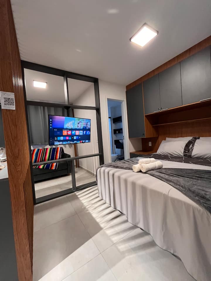 Ap 78 Conforto E Luxo, Cama Queen, Ac, Tv E Sofá - Mogi das Cruzes