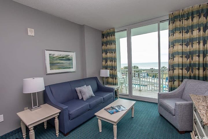 Direct Oceanfront With Nice Decor,  Modern Low Flo - Little River, SC