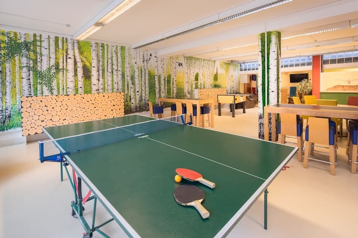 4-bed Family Room & Play Lounge - Hamburg