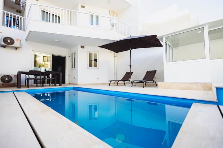 Modern Maisonette With Pool In Gharghur - Malte