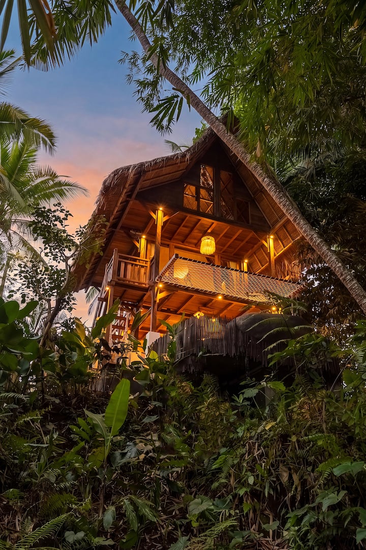 Bali Jungle Canopy Vista - Ubud