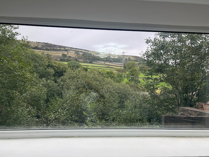 Peaceful New Studio With Open Farm Views - Hebden Bridge