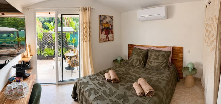 Suite Cosy Avec Terrasse, Parking Privé Et Clim - Antibes