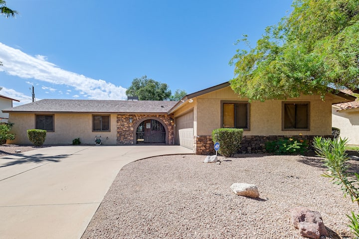 Home W/ Fenced Yard! 2 Mi To Dtwn Casa Grande - Casa Grande, AZ