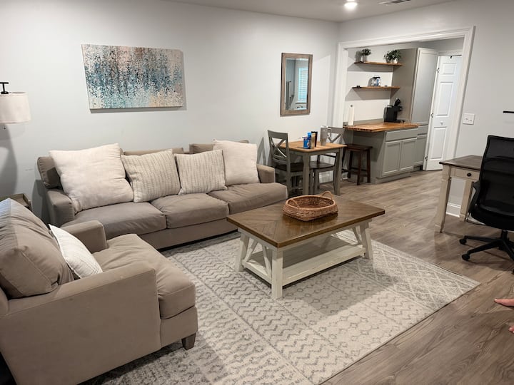 Cozy 2bed 1bath Property Near Downtown Covington - Covington, LA