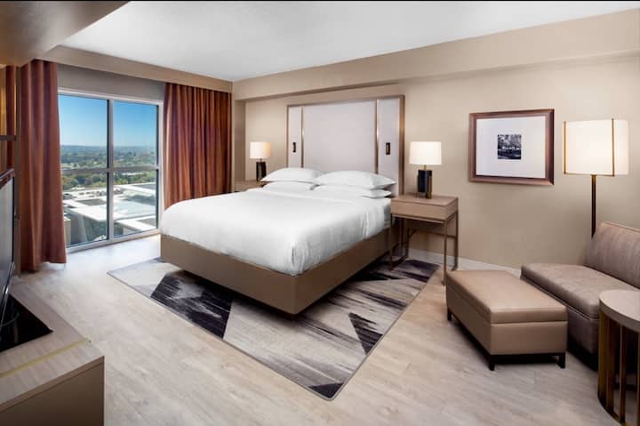 Prime Location | Luxury Comfort & Relaxation - Raleigh, NC