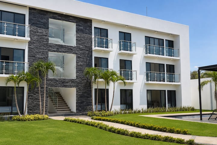 Lucmar Completo Para 48 Personas - Alberca/jardín - Cuernavaca