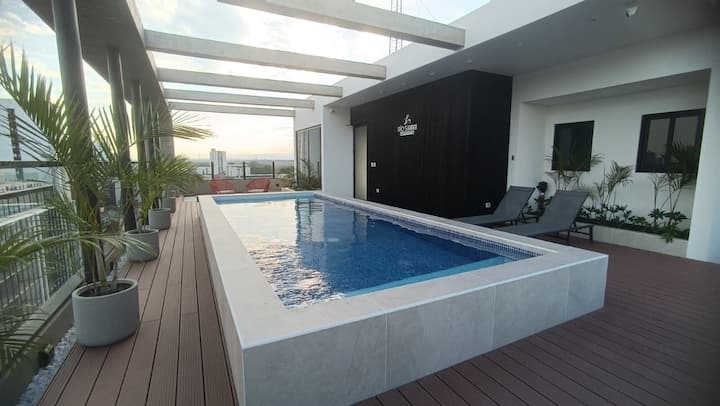 Equipetrol Elegante Con Hermosa Vista Y Terraza - Bolivia