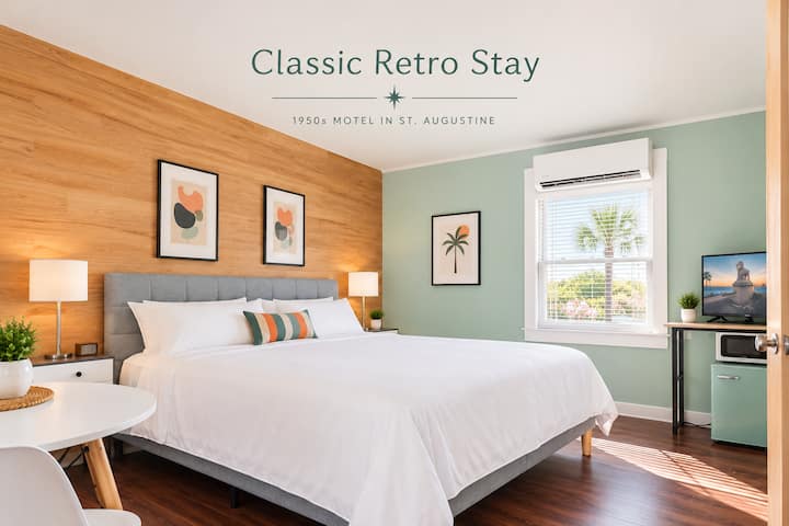 Classic Retro Stay  1950s Motel In St. Augustine - St. Augustine, FL