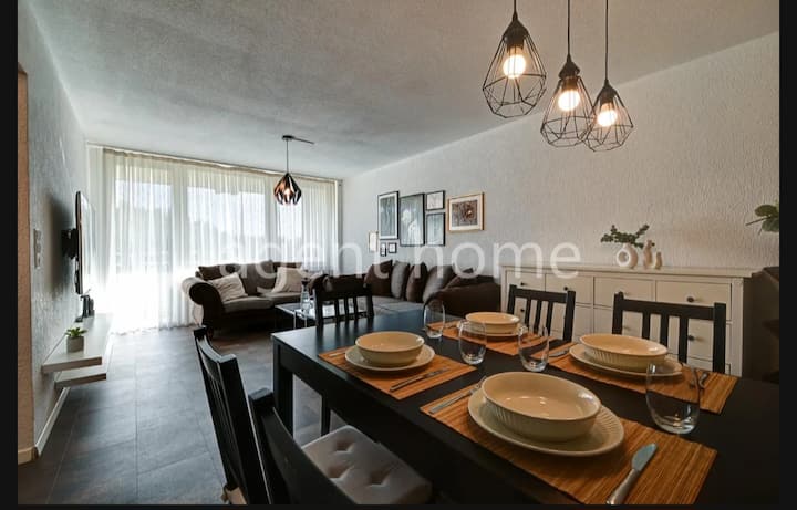 Exklusive 3,5-zimmer-wohnung Mit Weitblick - Sindelfingen