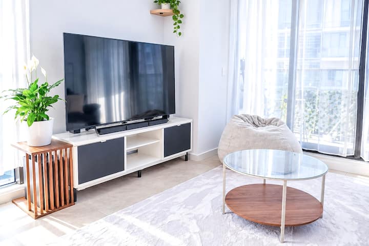 Modern 2br With Pool | Near Parramatta Cbd - Parramatta