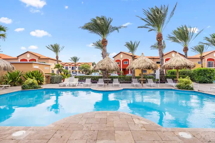 Villa Diamante: Luxe Oasis, Gold Coast 4br 3ba - Aruba