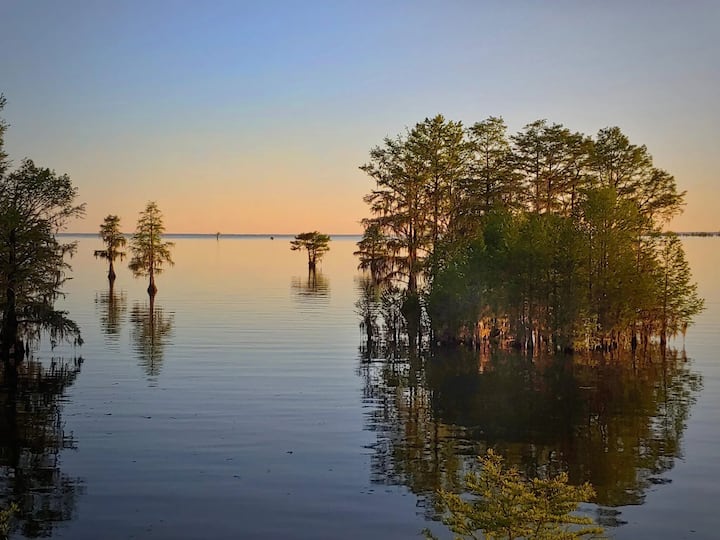 The Bonneau Retreat - Moncks Corner, SC
