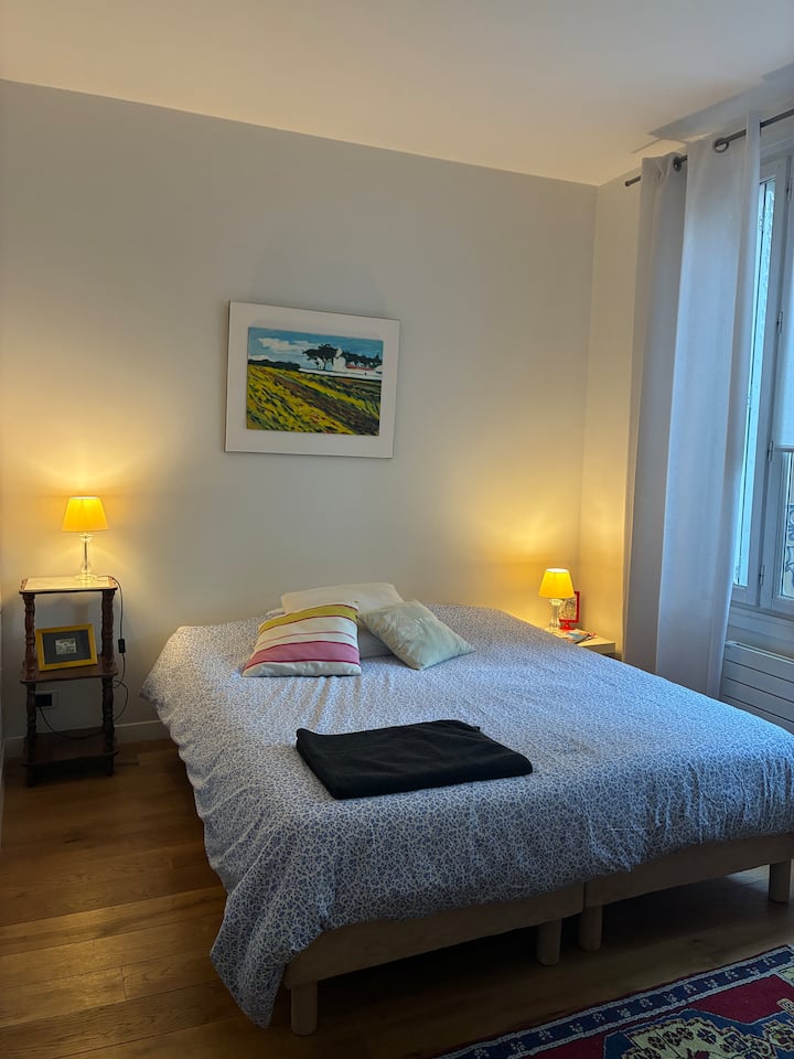 Belle Chambre,  Montrouge, 1 Station De Paris. - Montrouge