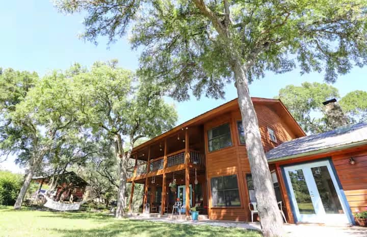 The Lodge At Lala Park - Wimberley, TX