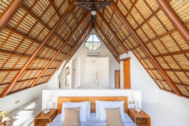 Romantic Triangle House-at Ubud Quite Place-pool - Ubud