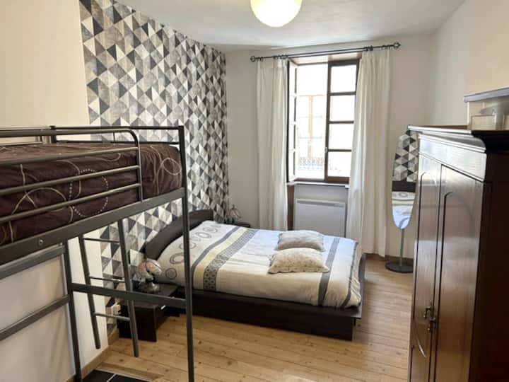 Chambre D'hôte Dans Appartement, Centre De Die - Die