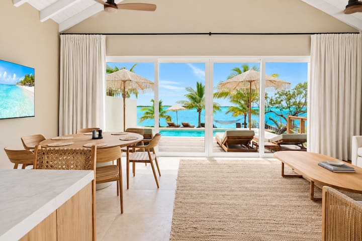 Bungalow With Pool In Georgetown, Sleeps 6 People! - The Bahamas