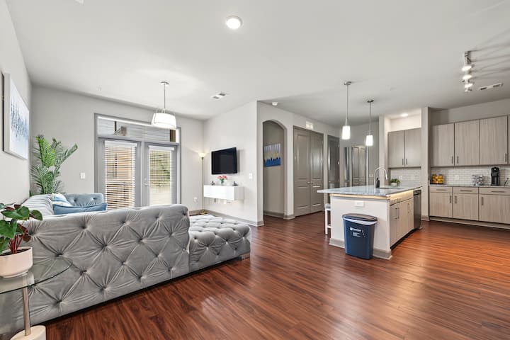 Modern Atl Stay | Atlantic Station & Downtown - Atlanta, GA