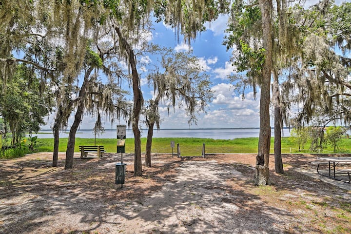 Lake Louisa Resort Home: Pool, Dock & Beach Access - Clermont, FL