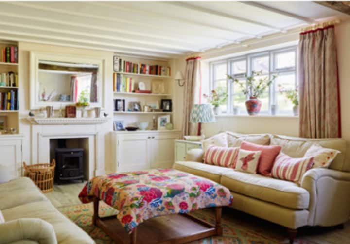 Stunning House Nr Soho Fh
Single Nights Considered - Banbury