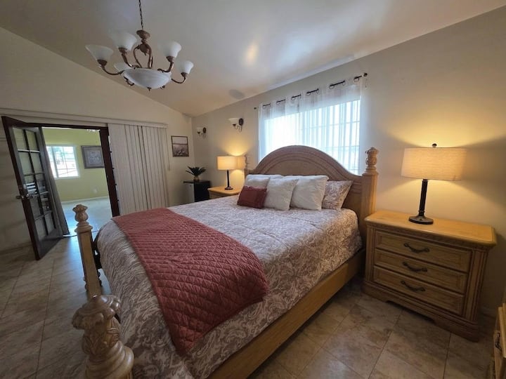 Cozy Private Guest House | Bellflower | Near La - Cypress, CA