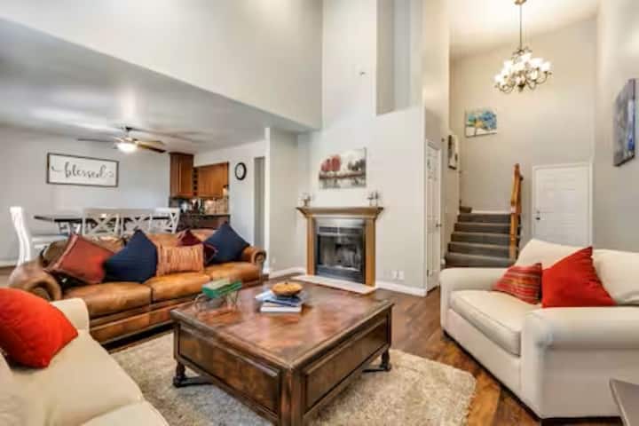Conveniently By World Class Ski And Summer Fun - Cottonwood Heights, UT