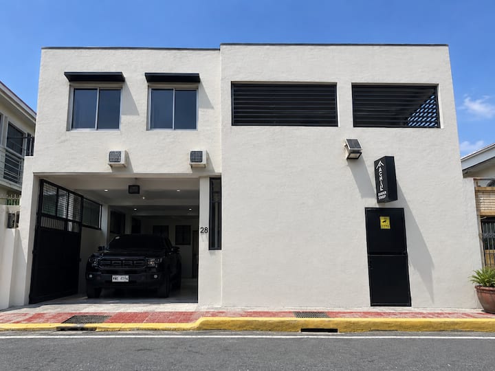 Fjh Staycation House | 2 Bedrooms | 3,500/night - Batangas
