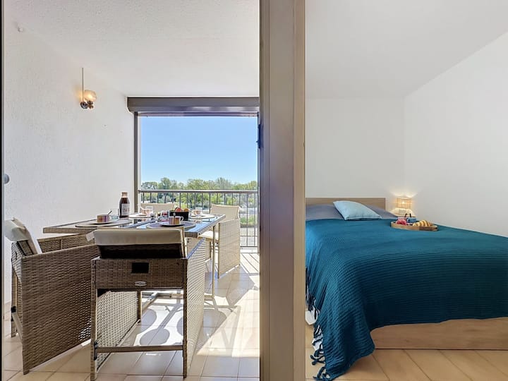 Le Lagon Bleu By Interhome - Le Grau-du-Roi