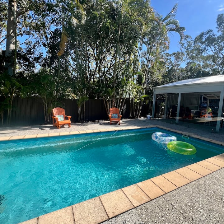 Chalet Beach House @ Ningi Chilled Vibes - Brisbane