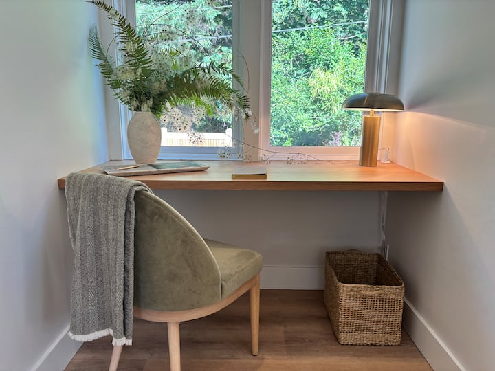 Ffern Loft | Private Sauna + Design-led Retreat - Bowen Island