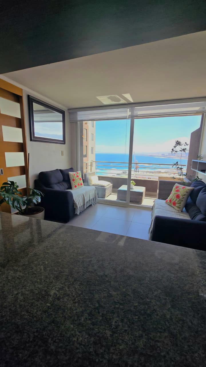 Piso 15, Vista Al Norte Y Mar + Estacionamiento - Antofagasta