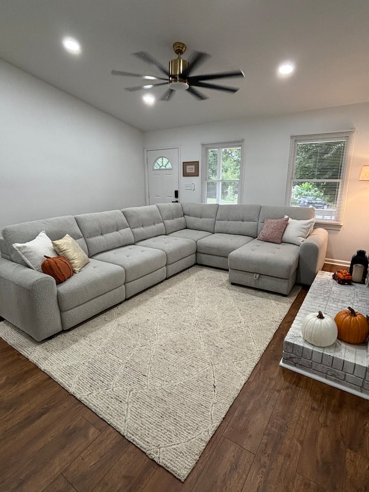 Cozy 3-bed 2-bath High Point Home - High Point, NC