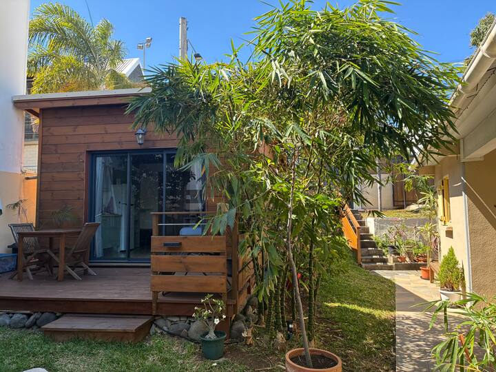 Lodge Kailua Dans Un Jardin Tropical - La Réunion
