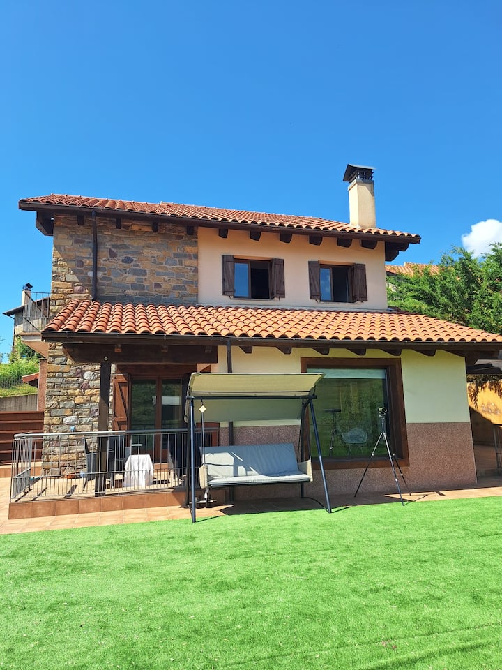 Casa Rural Con Vistas Espectaculares En El Pirineo - Bonansa