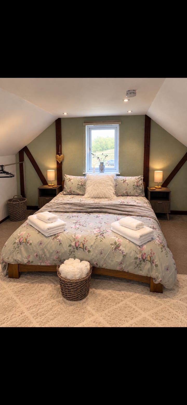 Countryside Cottage Near Gatwick & M25 - Redhill