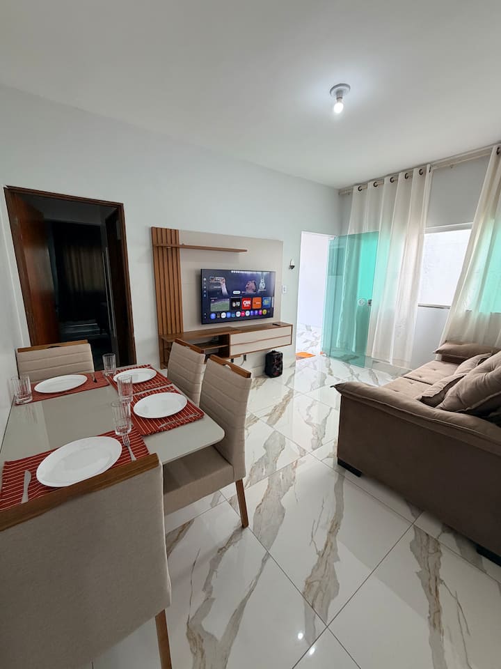 Casa P/ 6 C/ Ar, Wi-fi E Garagem · Estadias Longas - Brasile