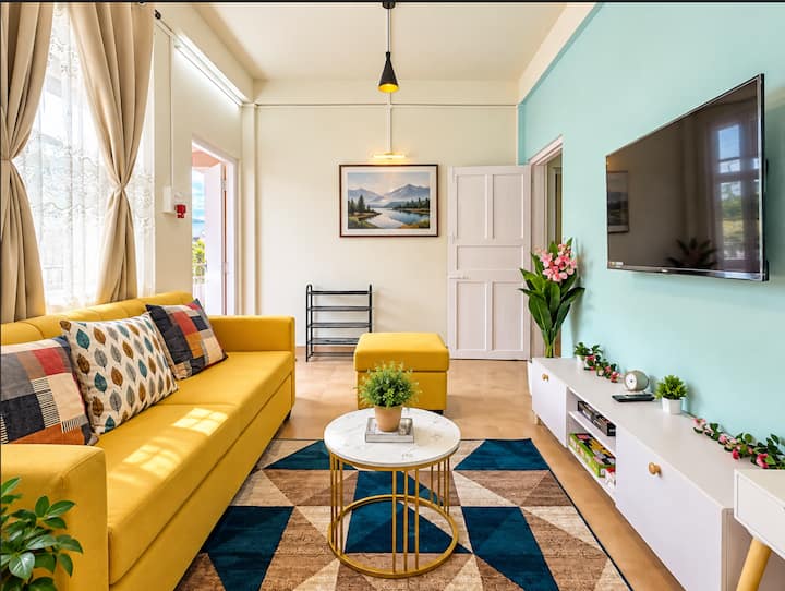 Lumira Pine | Charming Family Home In Shillong - Shillong