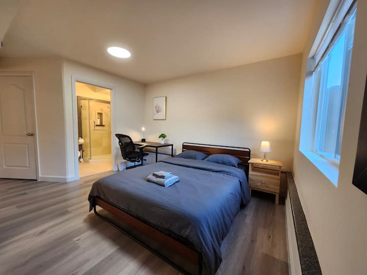 Cozy Sf Home | Ingleside Hts | 2b 2ba K'ette & Lr - San Francisco, CA