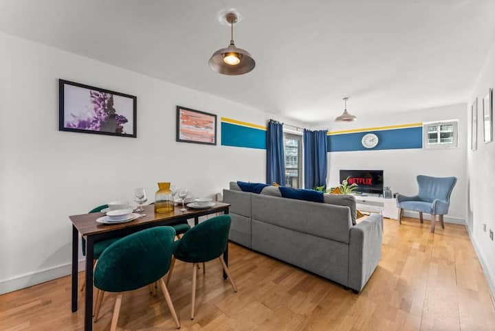 Stylish Bristol City Gem | Sleeps 6 - Clifton