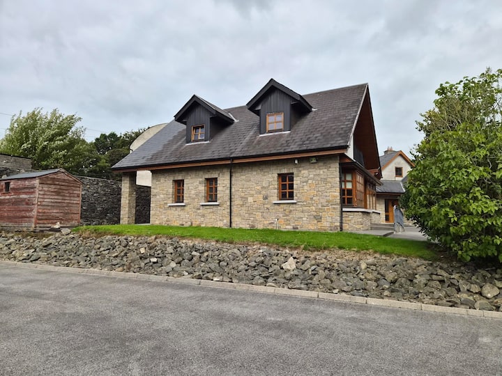 Rampart Lodge - Kells