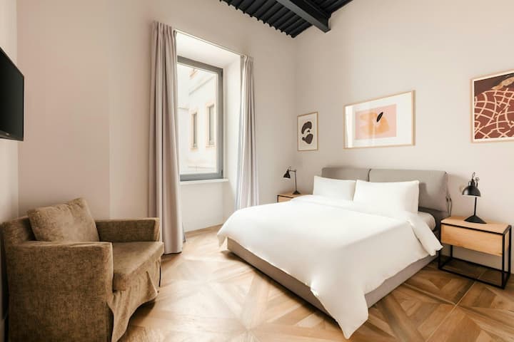 Numa | Xl 2 Bedroom Apartment With Sofa Bed - Italy