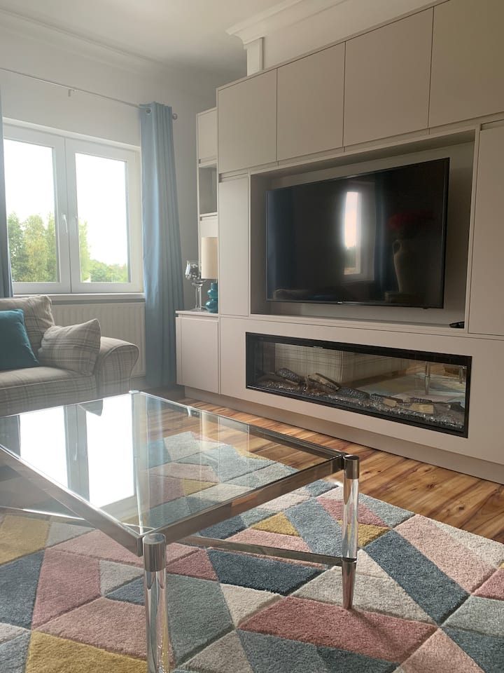 Luxurious Apartment - Athlone